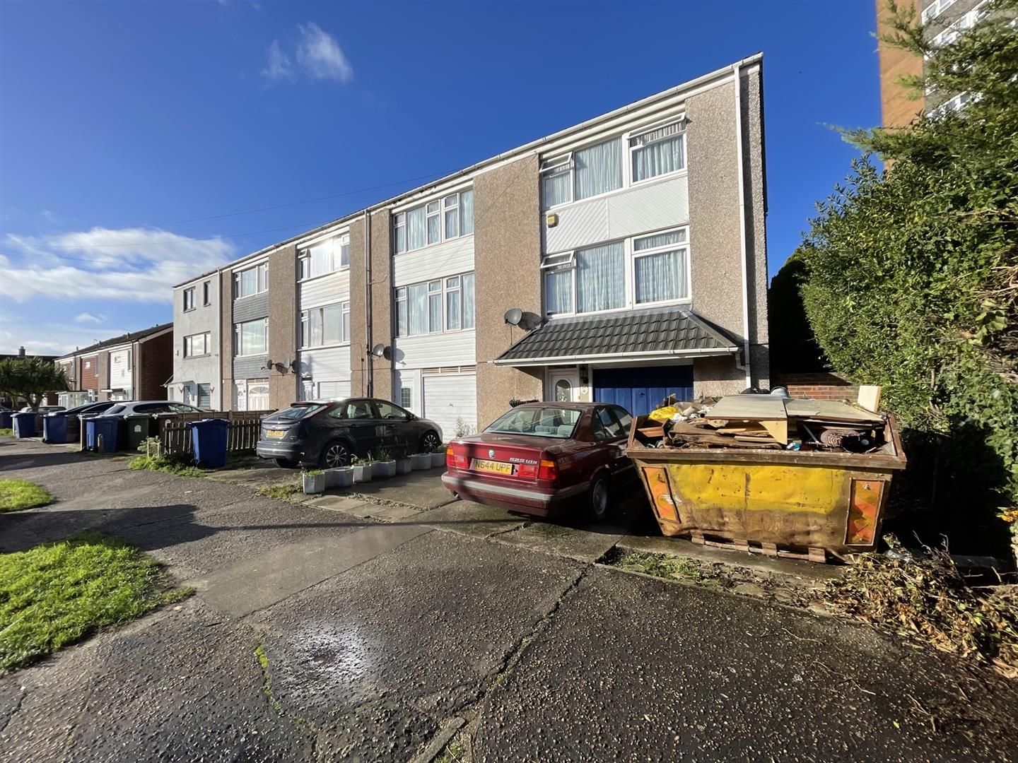 3 bed end terrace house for sale in Godman Road, Grays RM16 - Zoopla