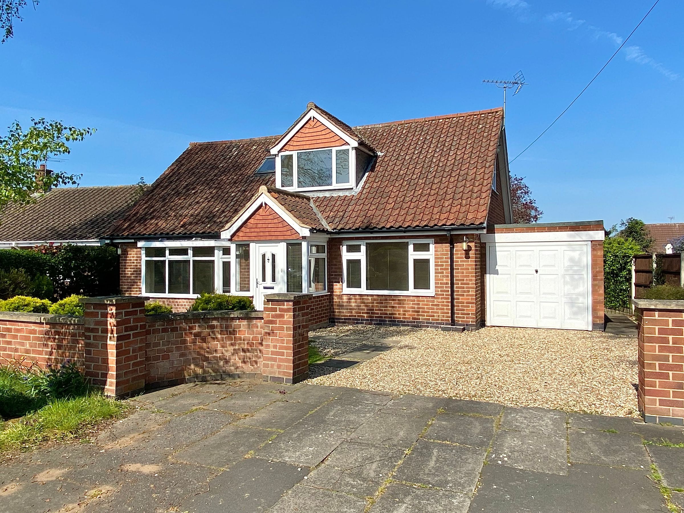 4 bed detached house for sale in Hawton Road, Newark NG24 - Zoopla