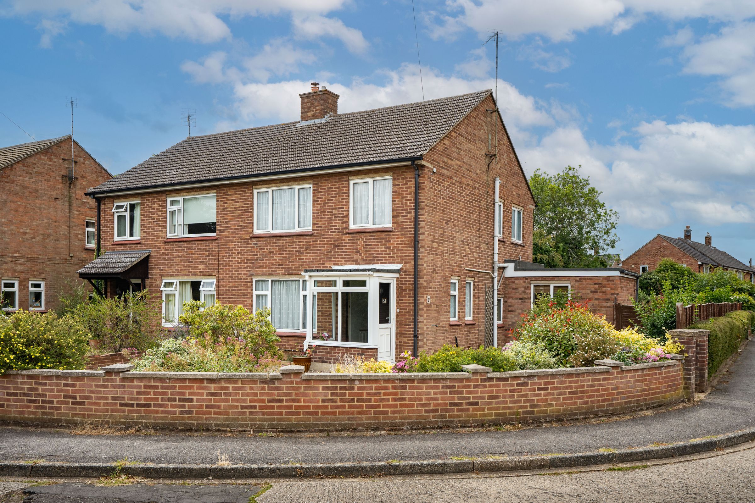 3 Bed Semi Detached House For Sale In Manor Park Histon Cambridge