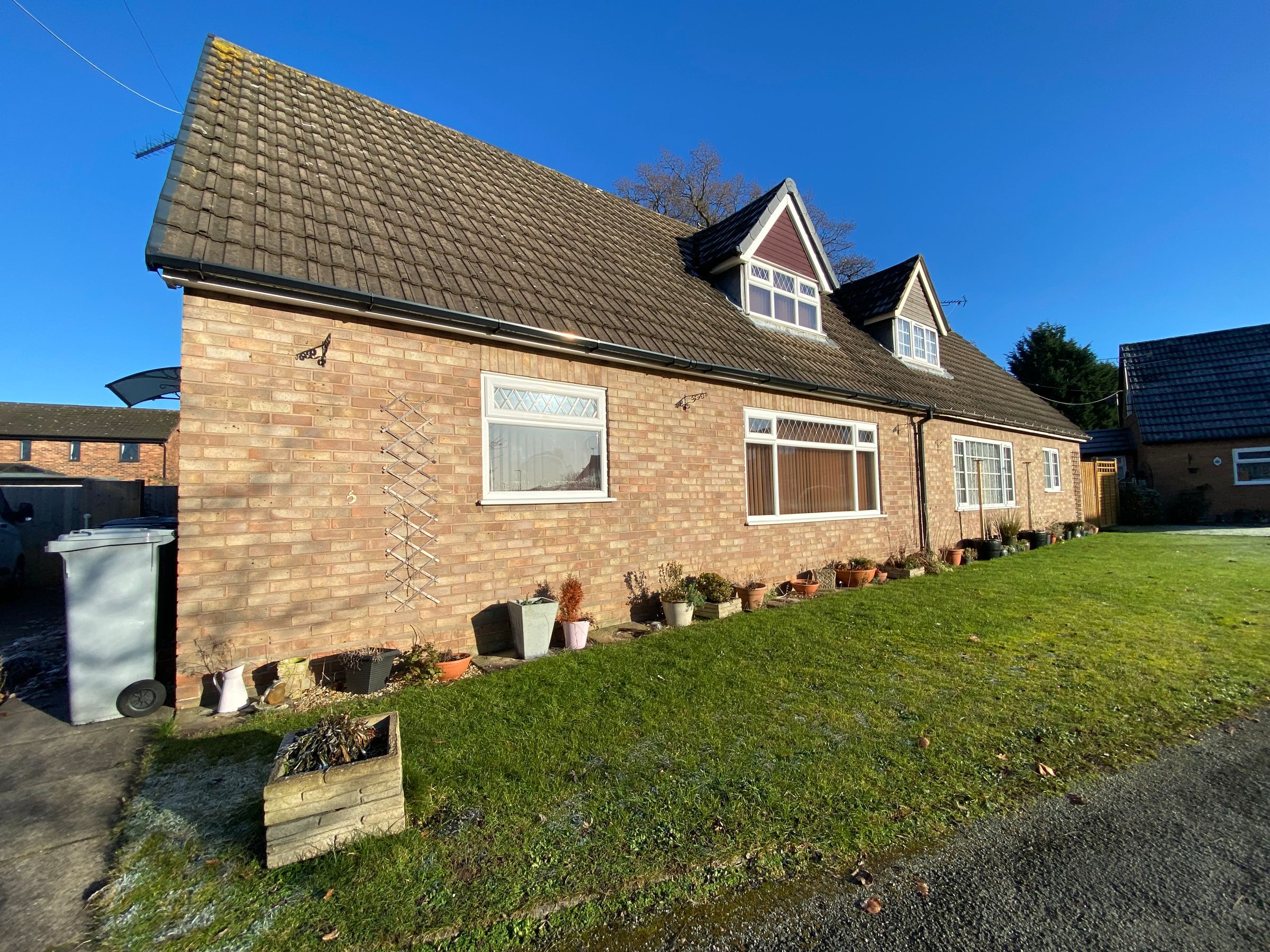 3 bed semi-detached bungalow to rent in Emberton Place, Audlem, Crewe ...