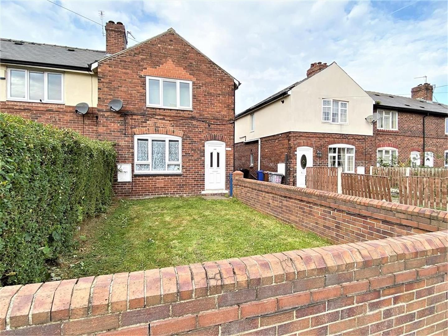 2 Bed End Terrace House For Sale In Furlong Road Goldthorpe Rotherham