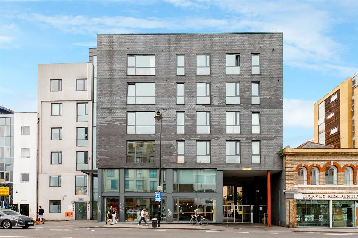 1 bed flat to rent in Baltic Place, London N1 - Zoopla