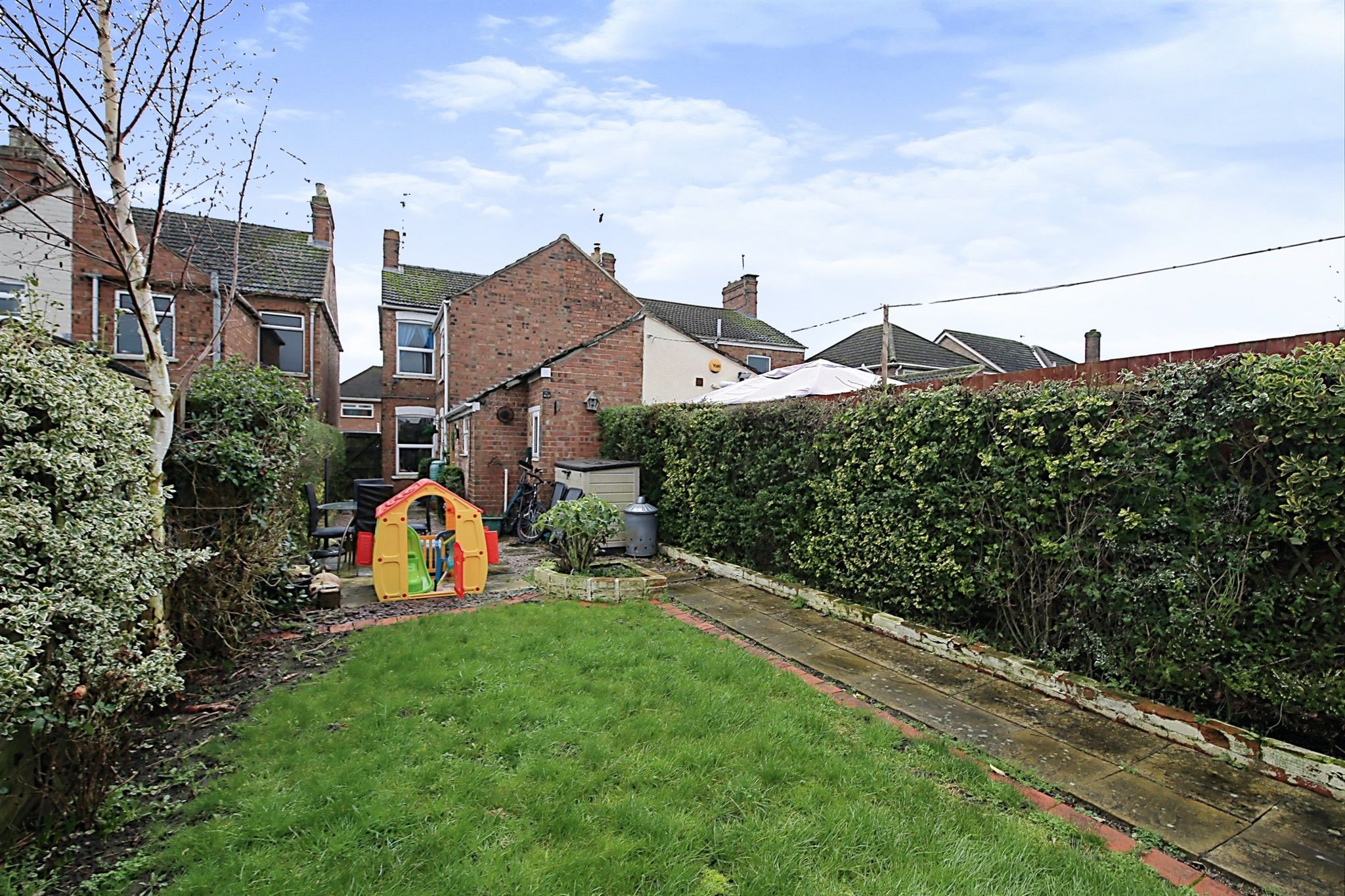 3 bed end terrace house for sale in Pennygate, Spalding PE11 - Zoopla