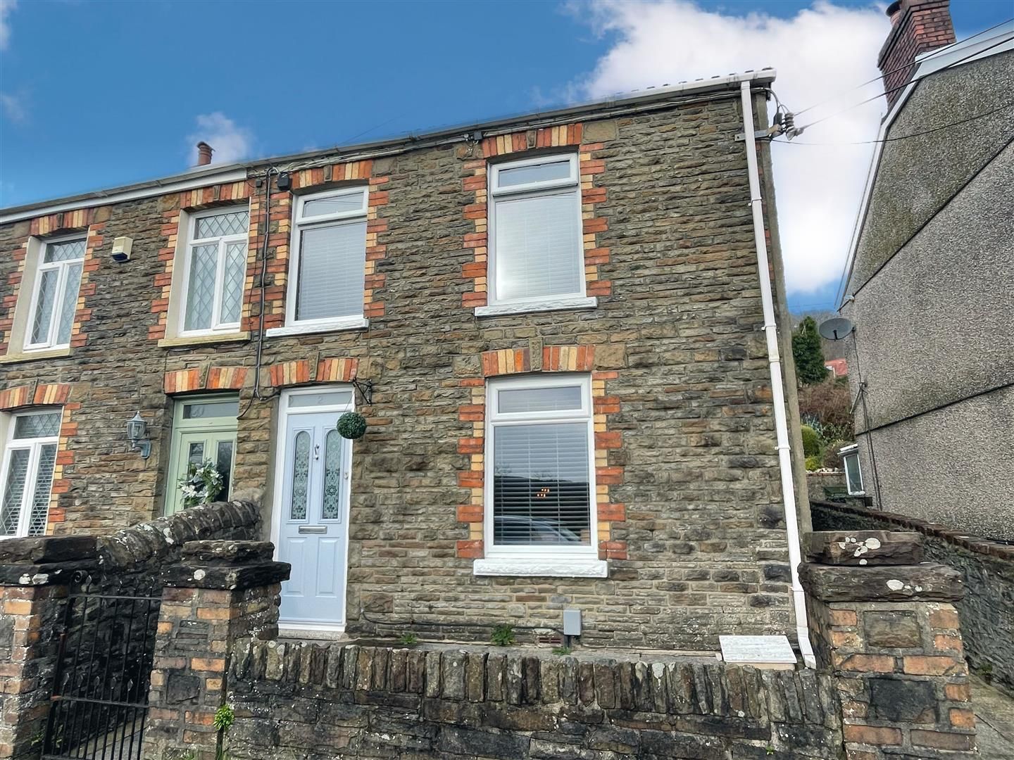 2 Bed Semi Detached House For Sale In New Road Cilfrew Neath Sa10