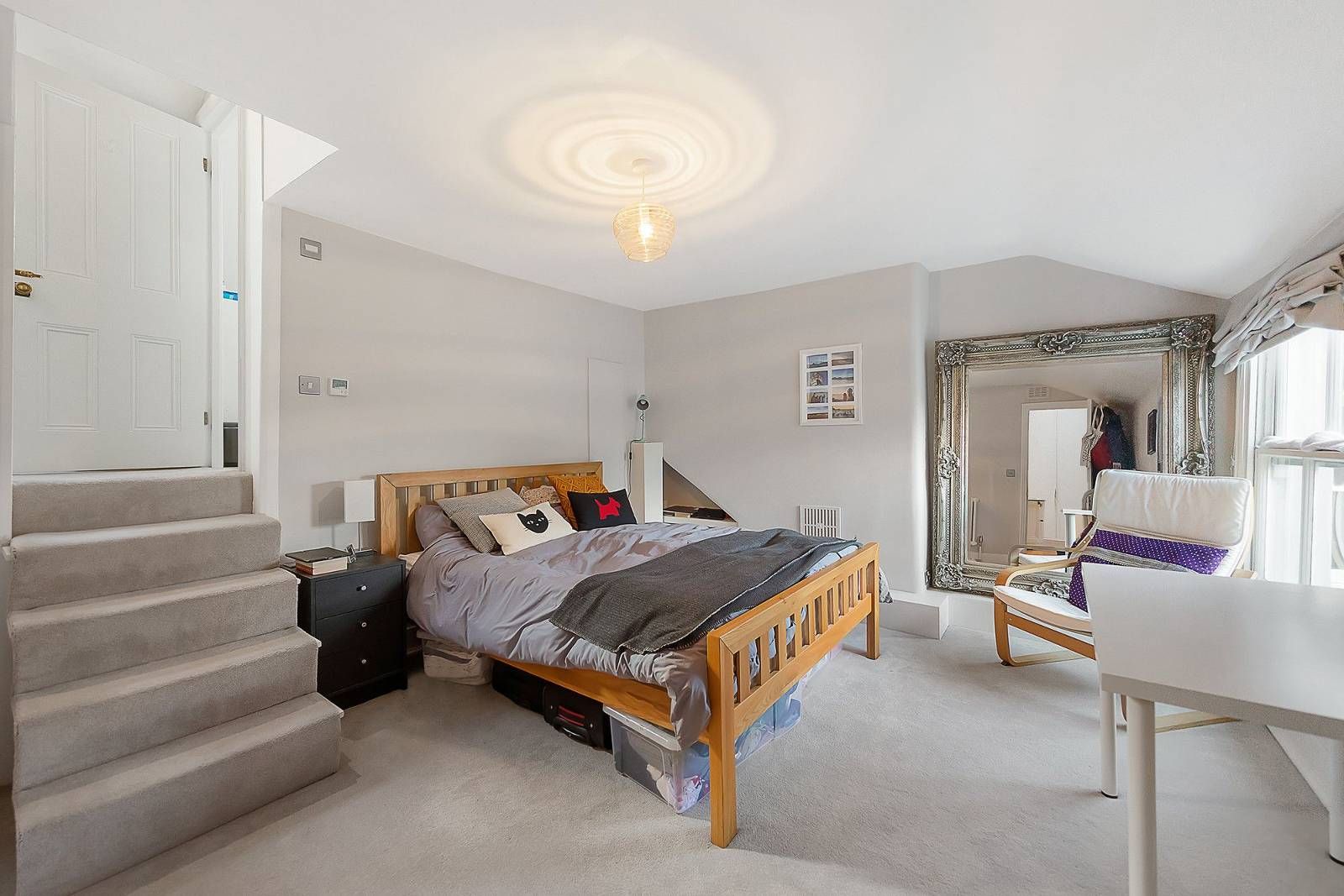 1 bed flat to rent in Heaver Estate, Heaver Estate, London SW17 - Zoopla