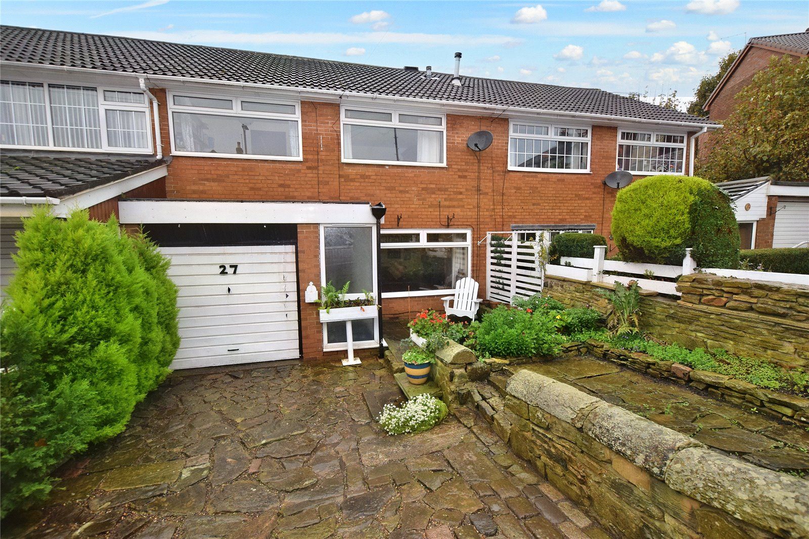 3 Bed Town House For Sale In Walkers Lane Leeds West Yorkshire Ls12