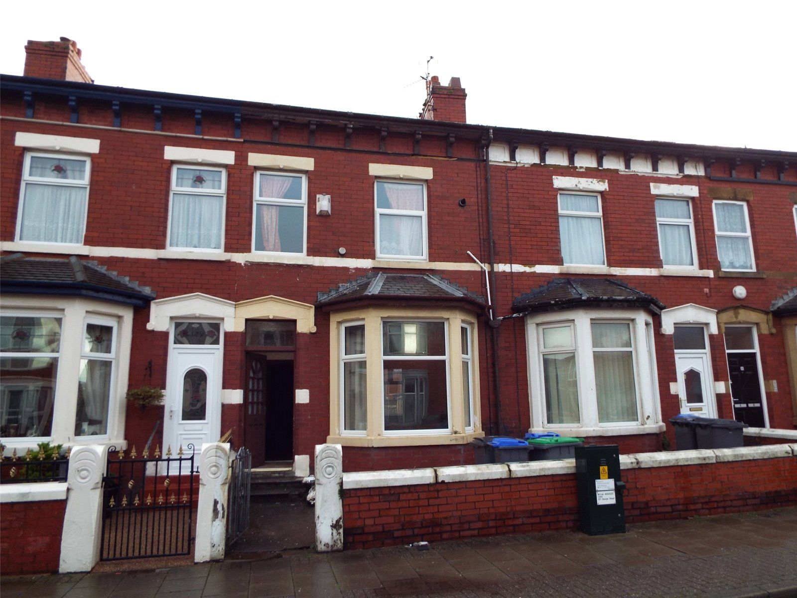 3 bed terraced house for sale in George Street, Blackpool, Lancashire ...
