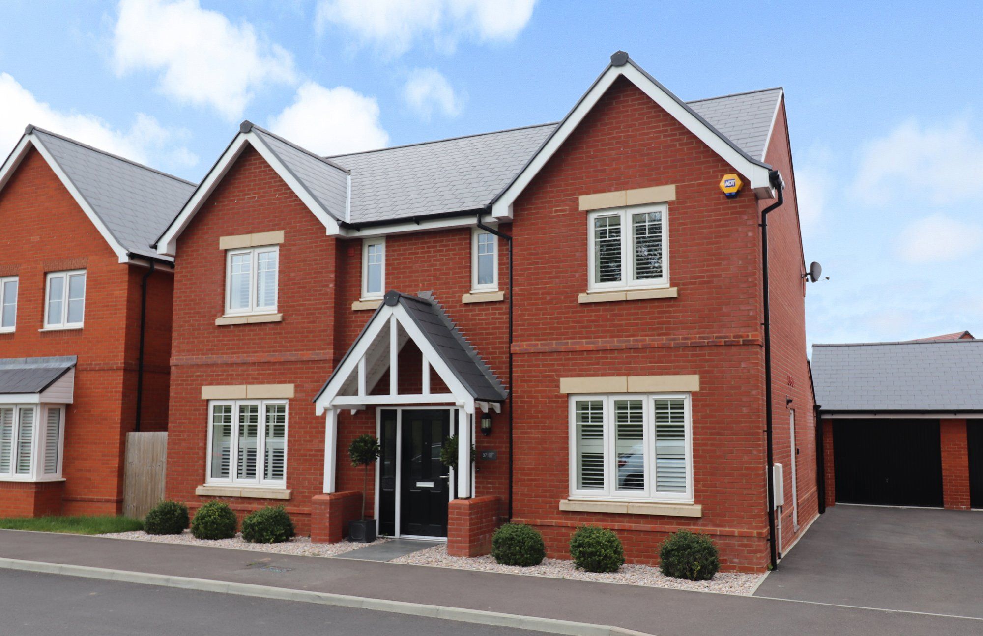 4 bed detached house for sale in Sandy Field Way, Botley, Southampton ...