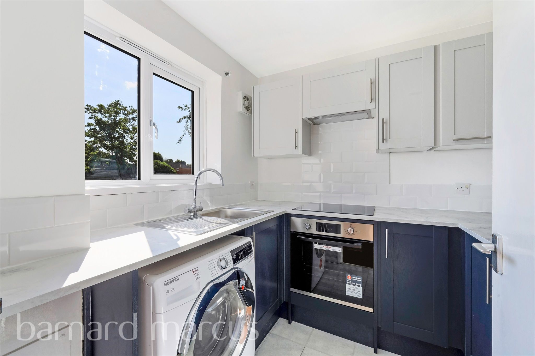 1 bed flat for sale in Mullards Close, Mitcham CR4 - Zoopla