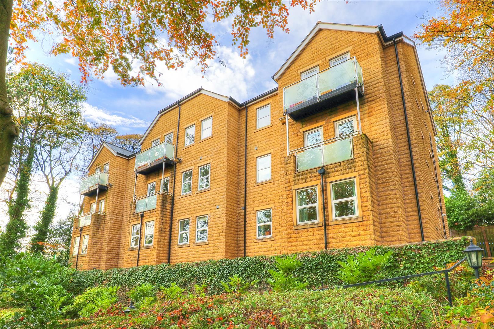 2 bed flat for sale in Laurel House, Tapton Crescent Road, Broomhill ...