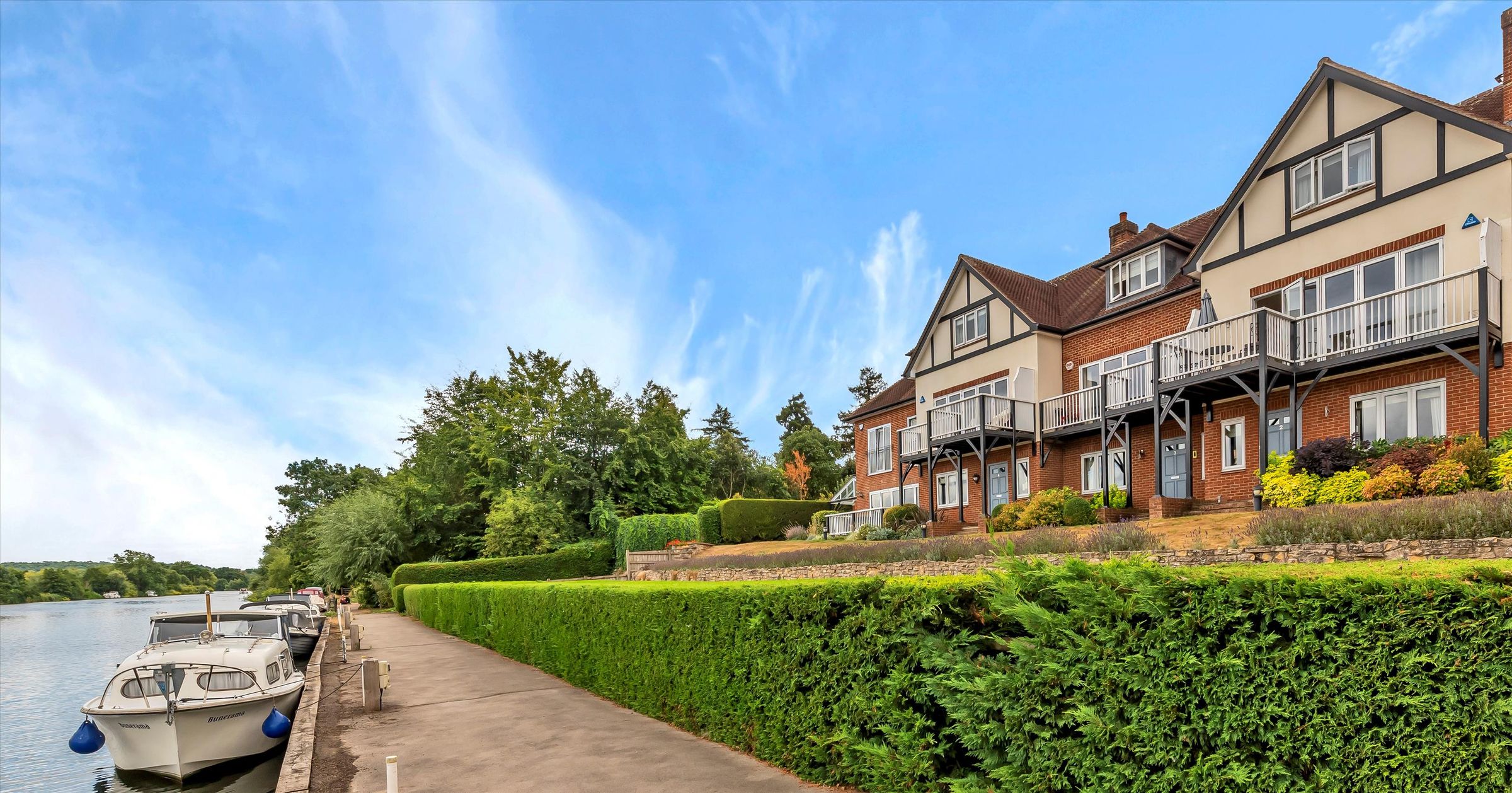 3 bed terraced house for sale in Ferry Lane, Moulsford, Wallingford ...
