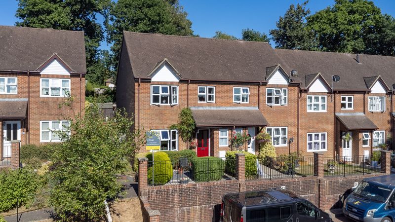 3 bed end terrace house for sale in Streatfield Gardens, Streatfield ...