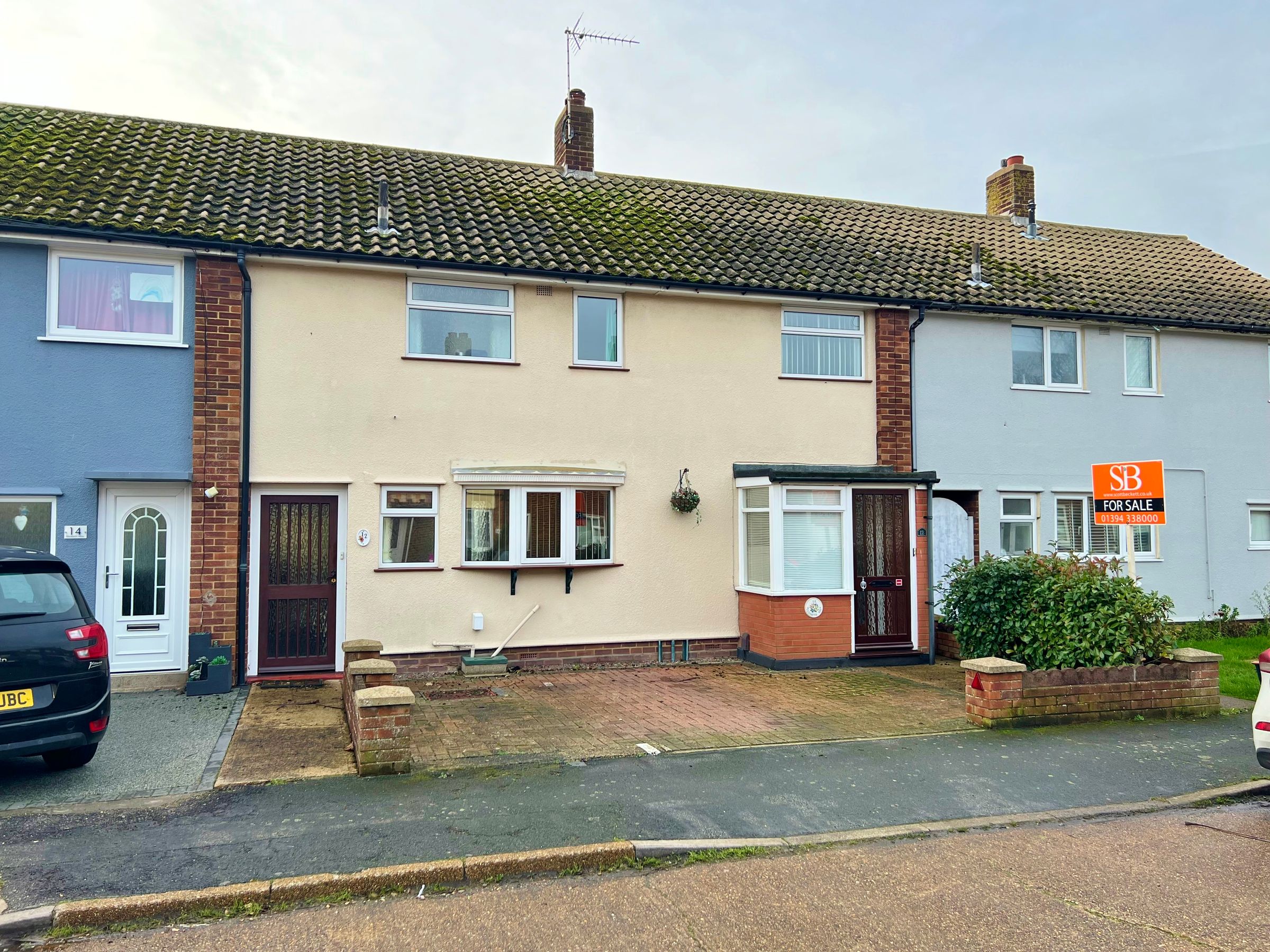 3 bed terraced house for sale in Elizabeth Way, Felixstowe IP11 - Zoopla