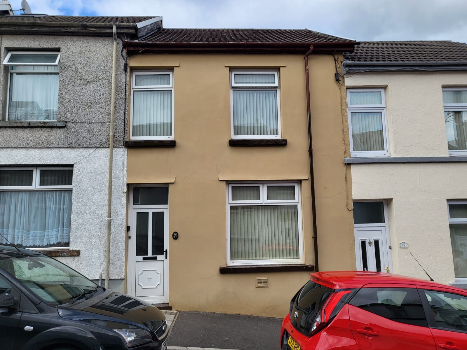 3 Bed Terraced House For Sale In Tanybryn Place Penydarren Merthyr