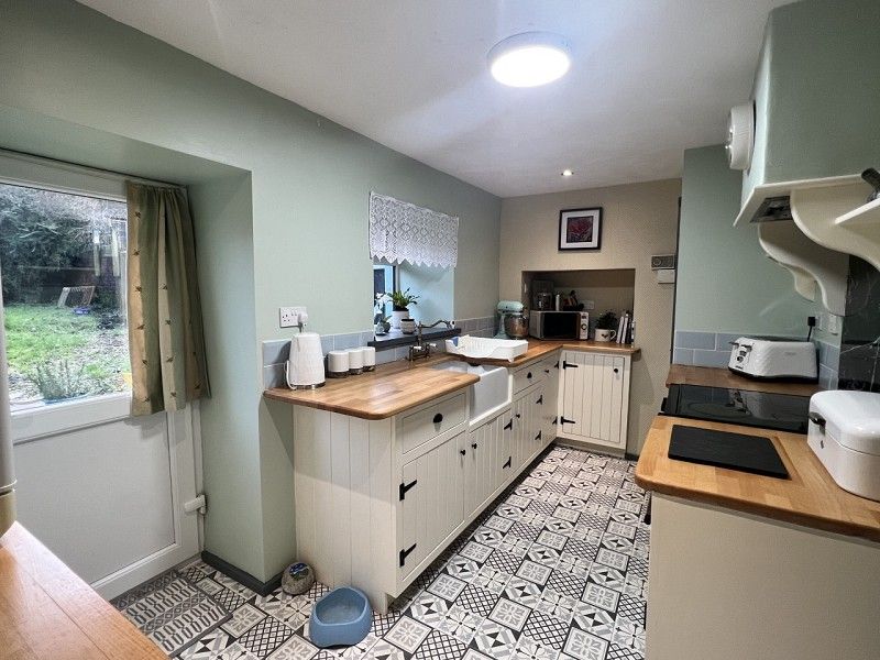 2 bed end terrace house for sale in Cwmamman Road, Garnant, Ammanford ...
