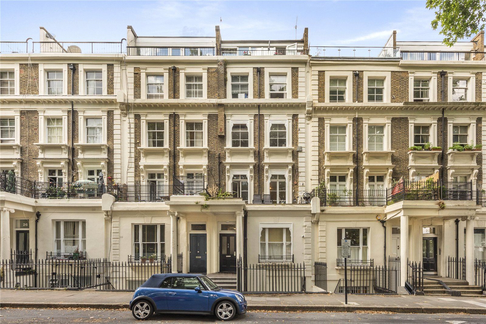 2 bed flat for sale in Arundel Square, Barnsbury, London N7 - Zoopla