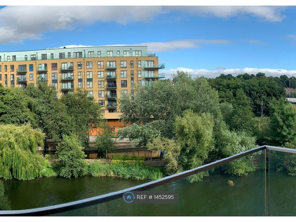 2 bed flat to rent in William Mundy Way, Dartford DA1 - Zoopla