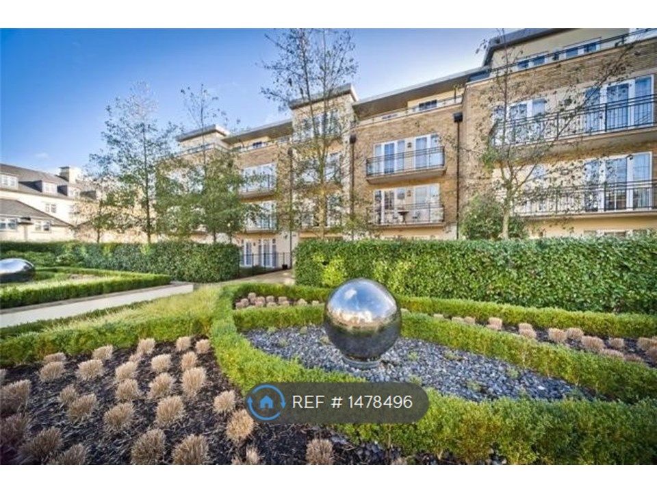 2 bed flat to rent in Whitcome Mews, Richmond TW9 - Zoopla