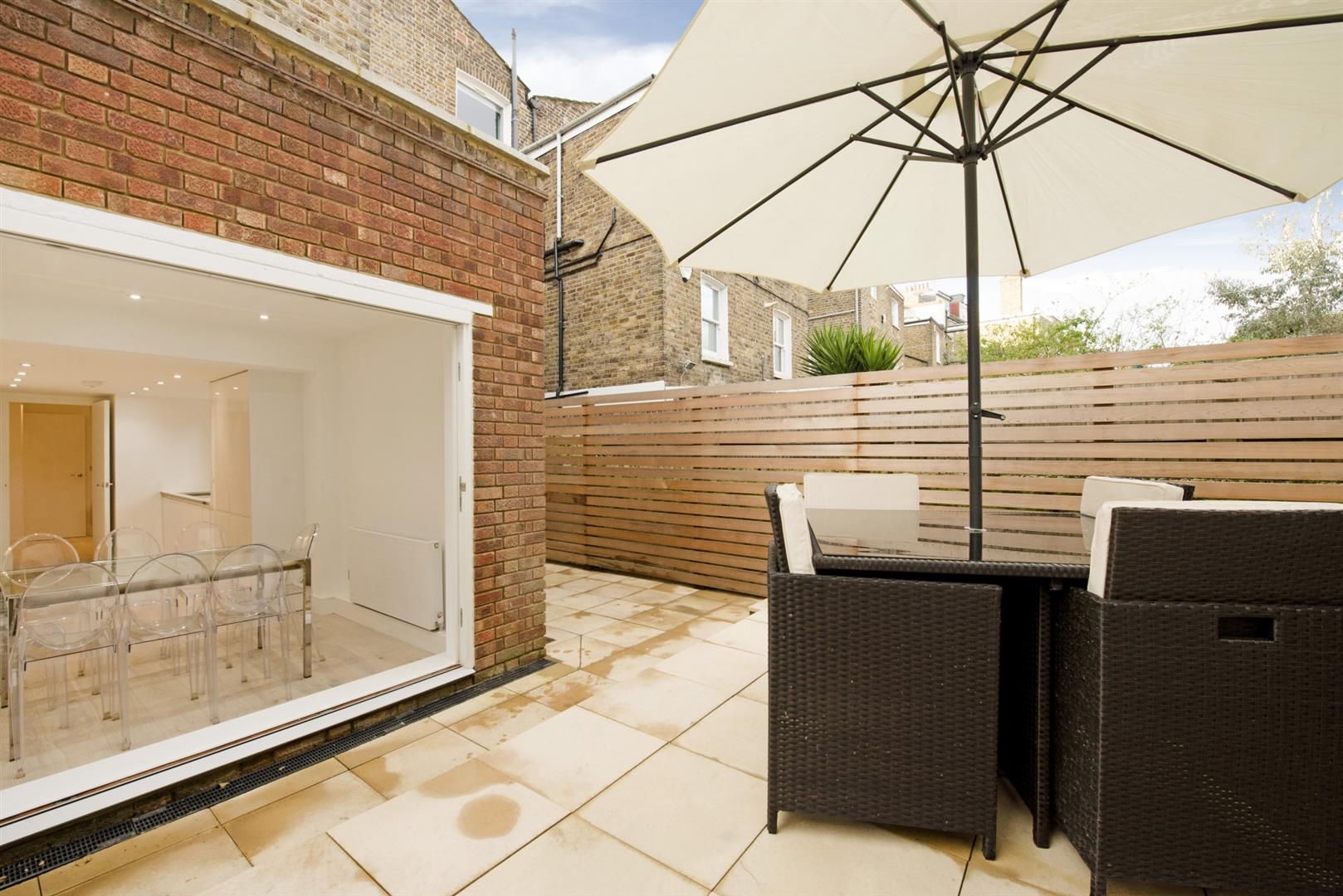 2 bed flat for sale in Saltram Crescent, London W9 - Zoopla