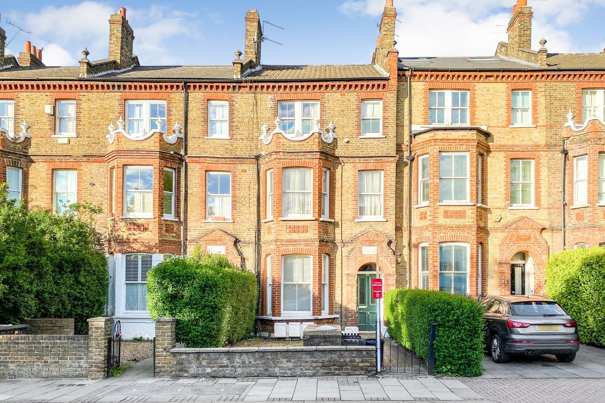 3 bed terraced house for sale in Trinity Road, London SW18 - Zoopla