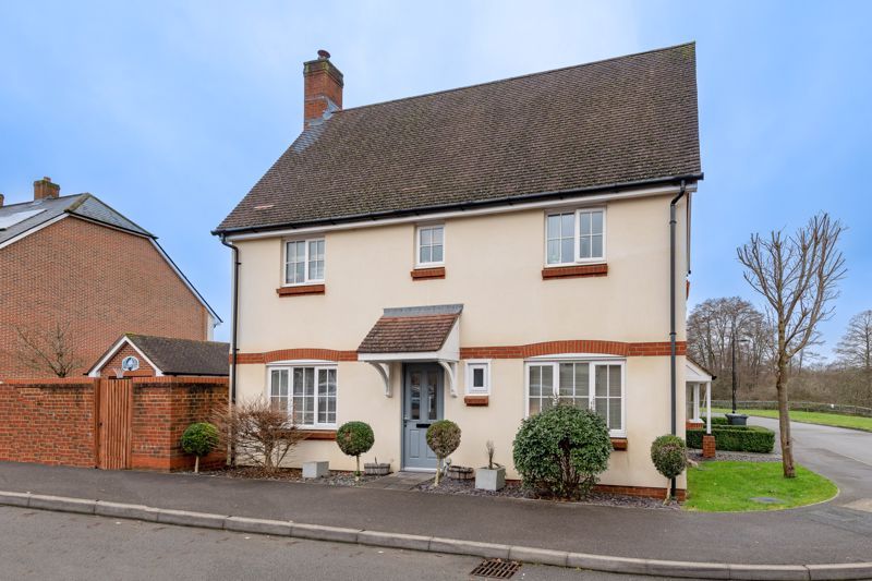 3 Bed Semi Detached House For Sale In Old Common Way Uckfield Tn22