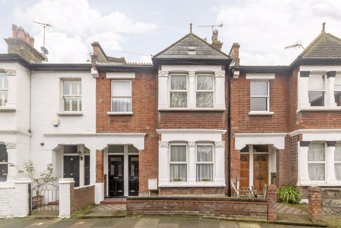 2 bed flat to rent in Darlan Road, London SW6 - Zoopla