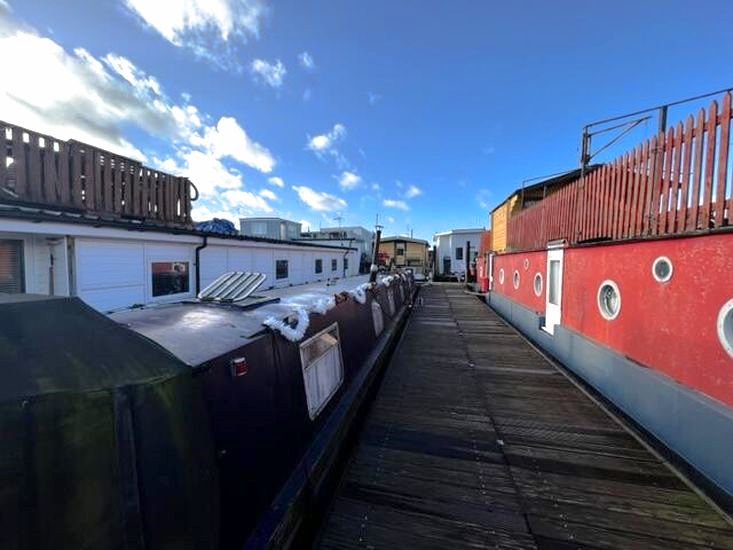1 bed houseboat for sale in Vicarage Lane, Port Werburgh, Hoo ...