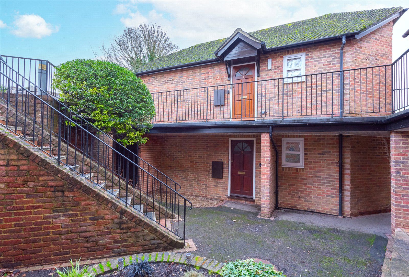 2 bed flat for sale in Burghfield Road, Reading, Berkshire RG30 - Zoopla