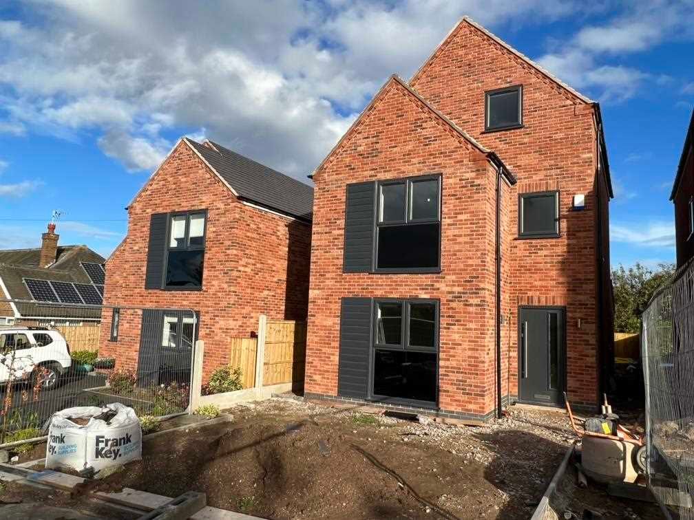 5 bed detached house for sale in Thelda Avenue, Keyworth, Nottingham ...
