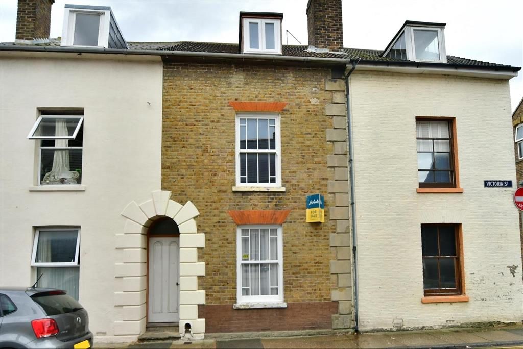4 bed terraced house for sale in Victoria Street, Whitstable, Kent CT5 ...