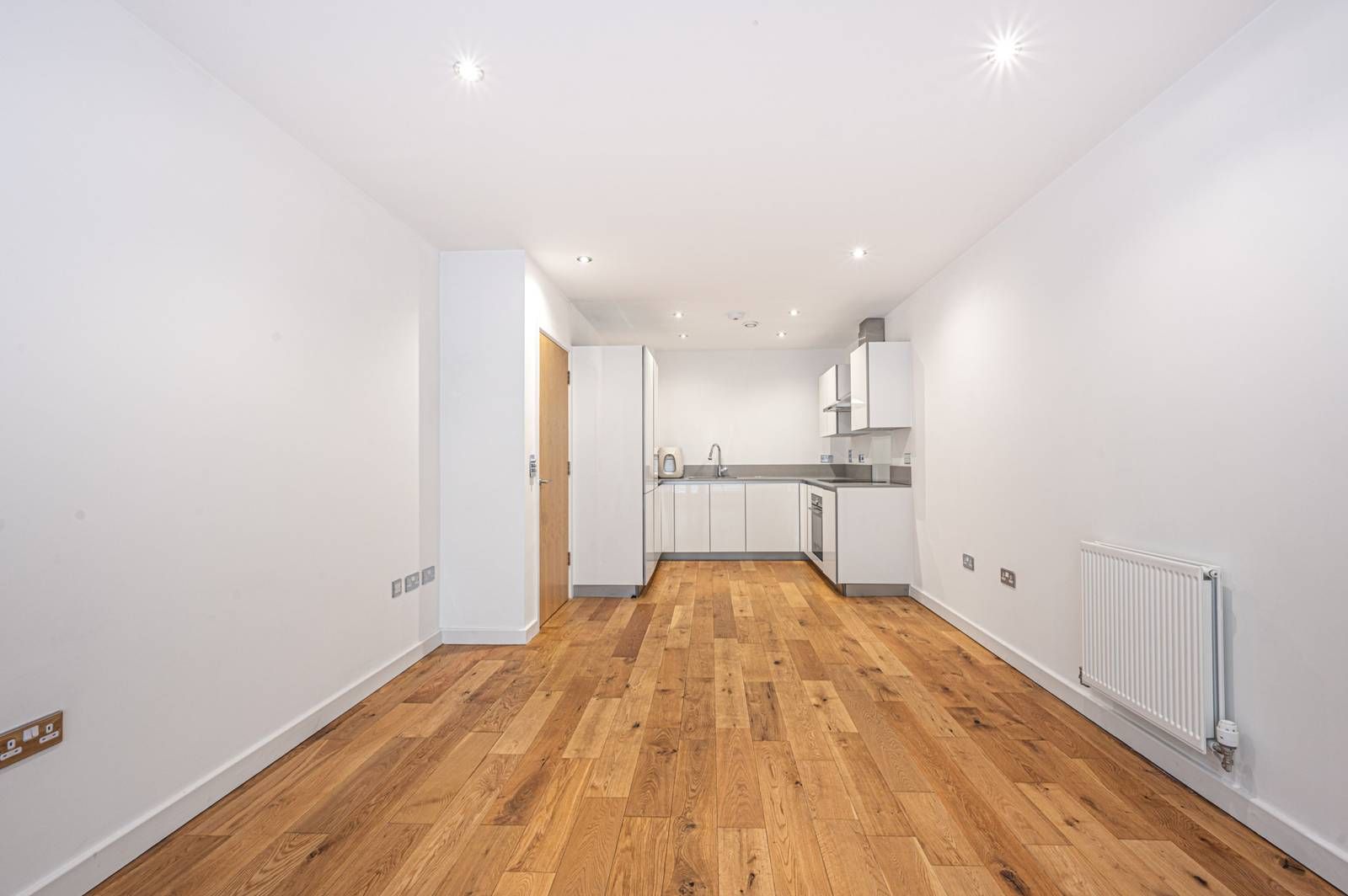 1 bed flat for sale in Plender Street, Camden, London NW1 - Zoopla
