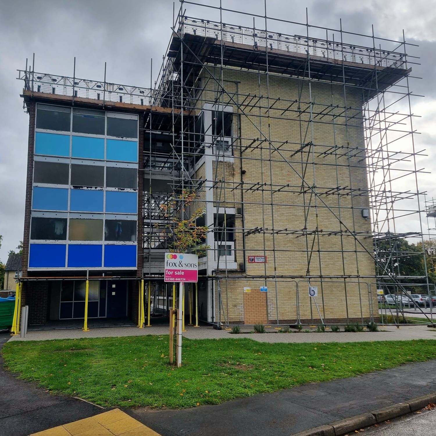 2 bed flat for sale in Hood Road SO18 - Zoopla