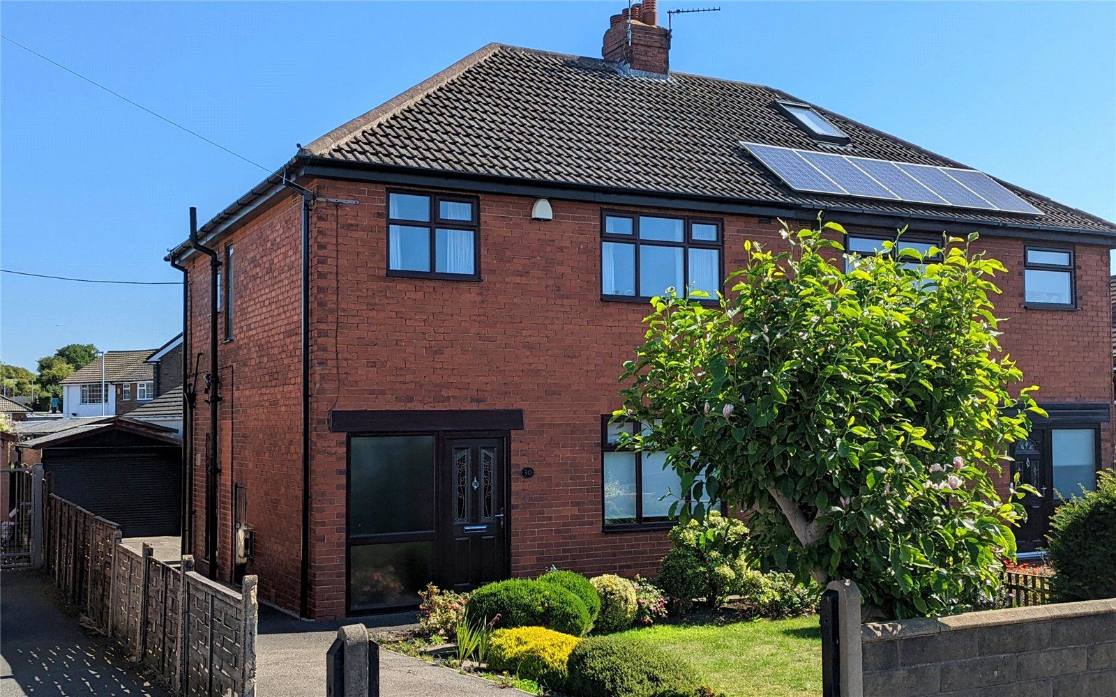 3 Bed Semi Detached House For Sale In Sunny Bank Road Mirfield Wf14
