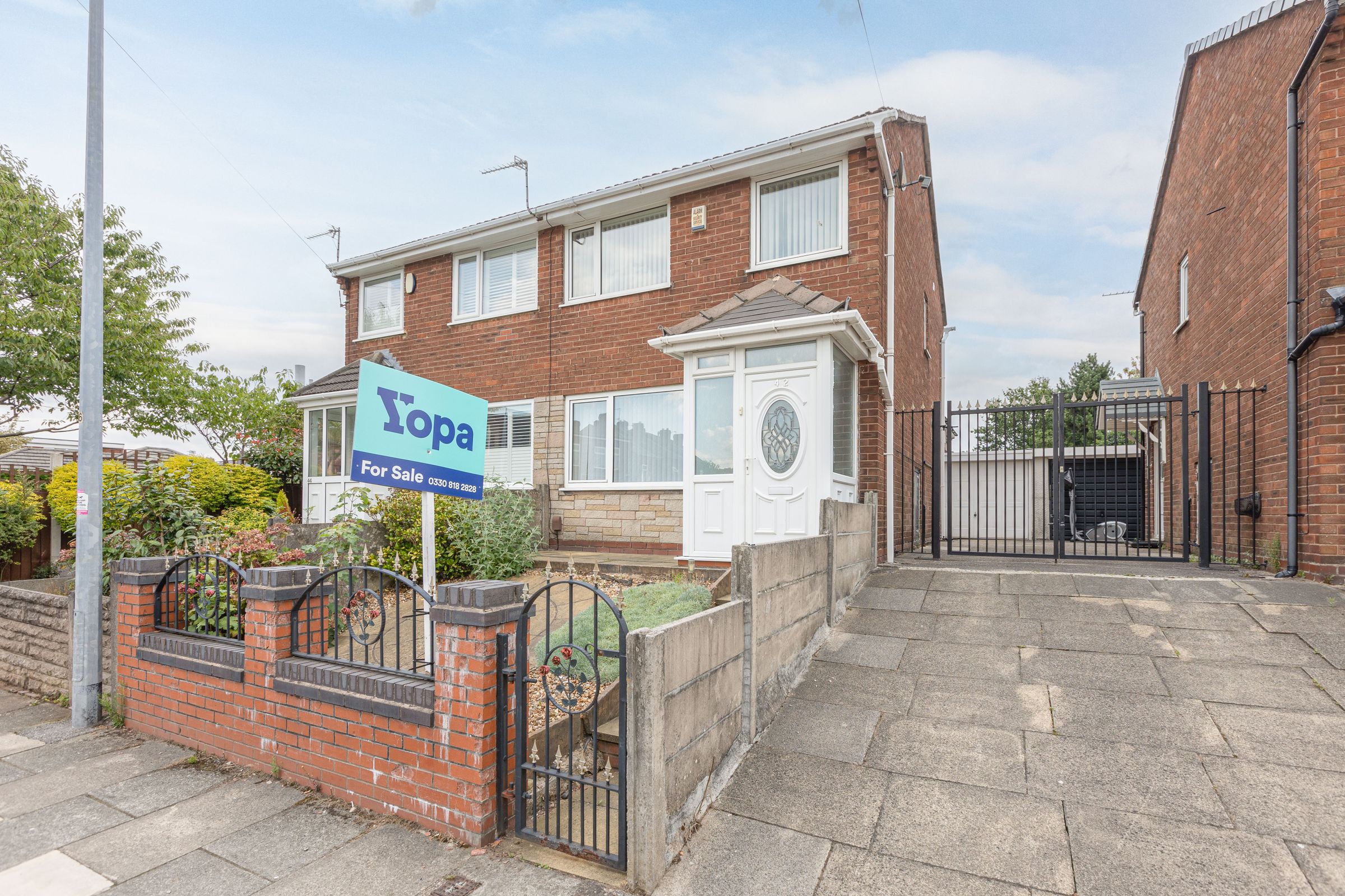 3 Bed Semi Detached House For Sale In Fairless Road Eccles Manchester