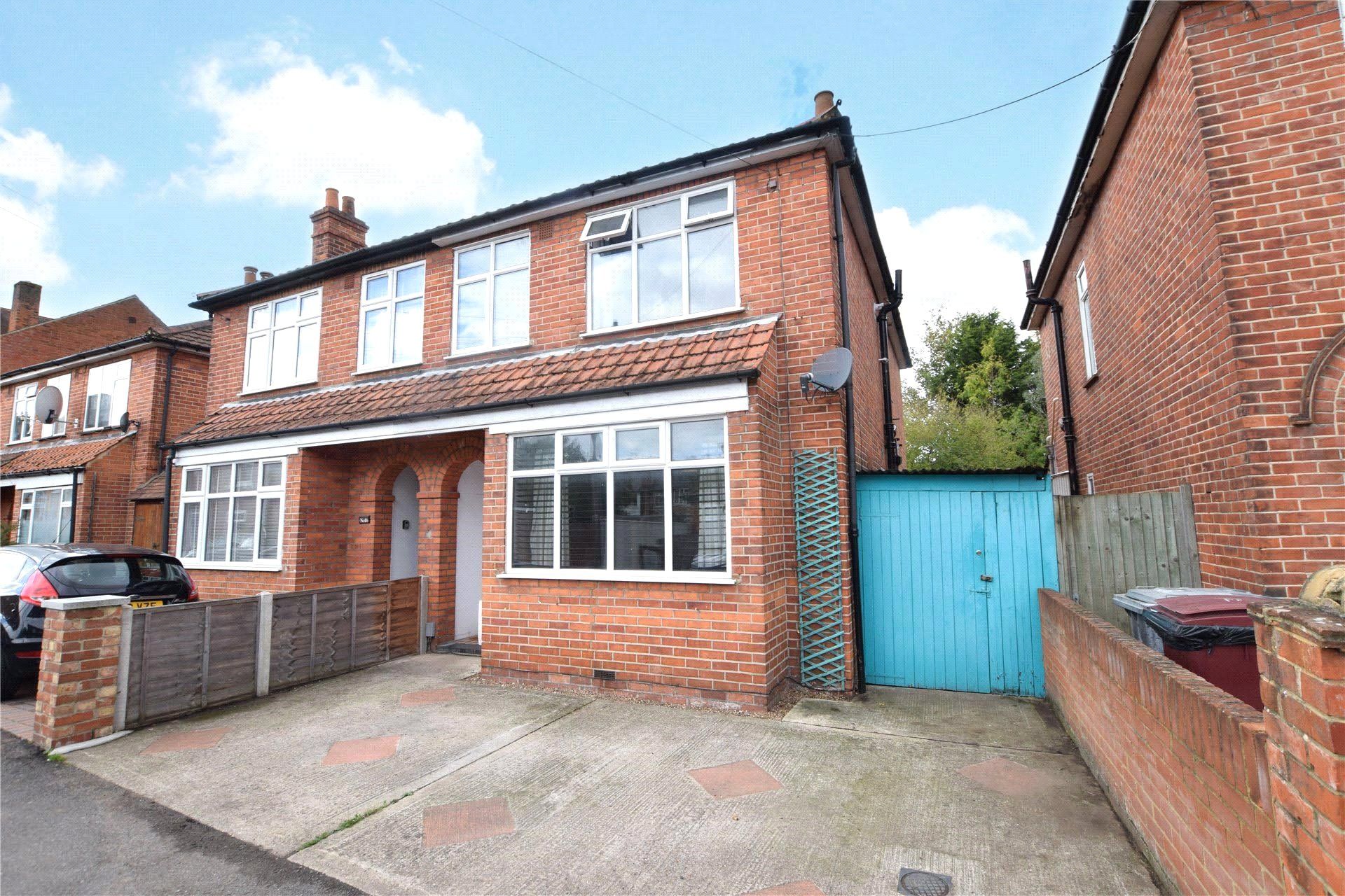 3 Bed Semi Detached House For Sale In Wilson Road Reading Berkshire