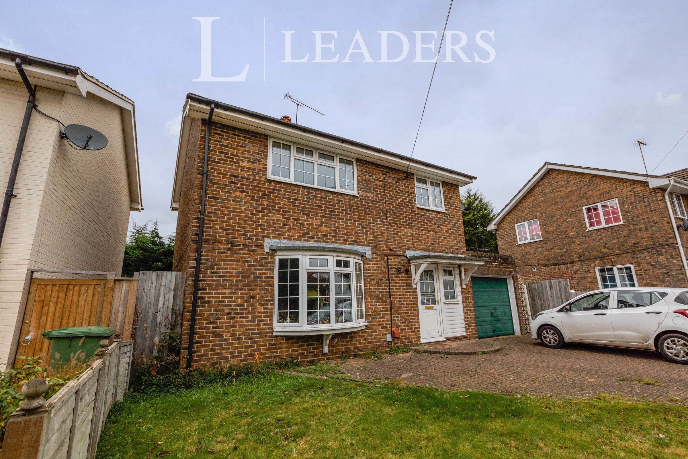 3 bed detached house to rent in Scotts Way, Sevenoaks TN13 - Zoopla