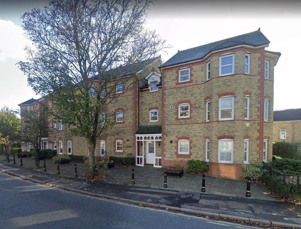 2 bed flat for sale in Rainsford Road, Chelmsford CM1 - Zoopla