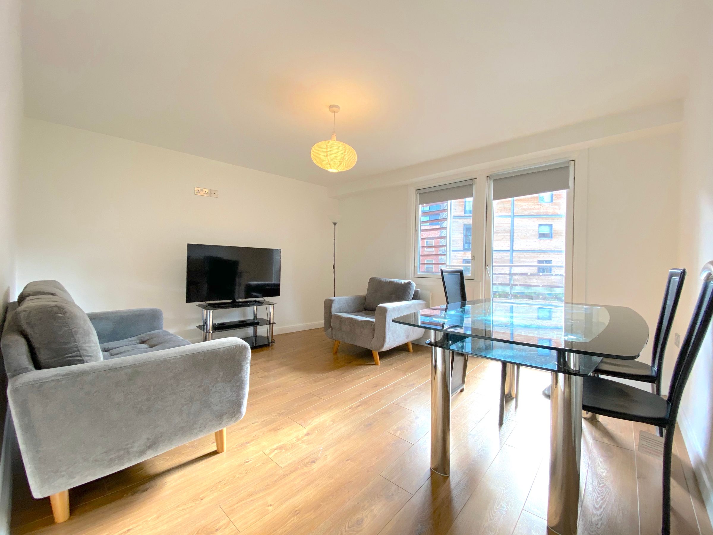 2 bed flat to rent in North Street, Leeds LS2 - Zoopla