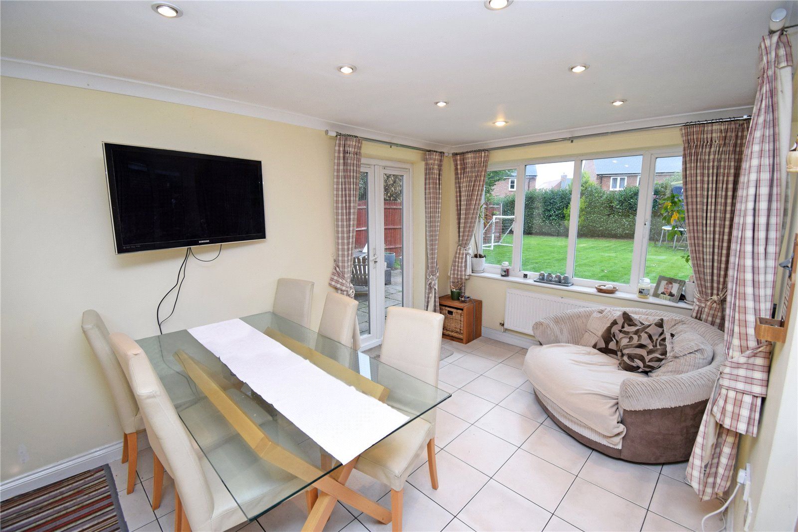 5 bed detached house for sale in Greenham, Thatcham, West Berkshire RG19 - Zoopla