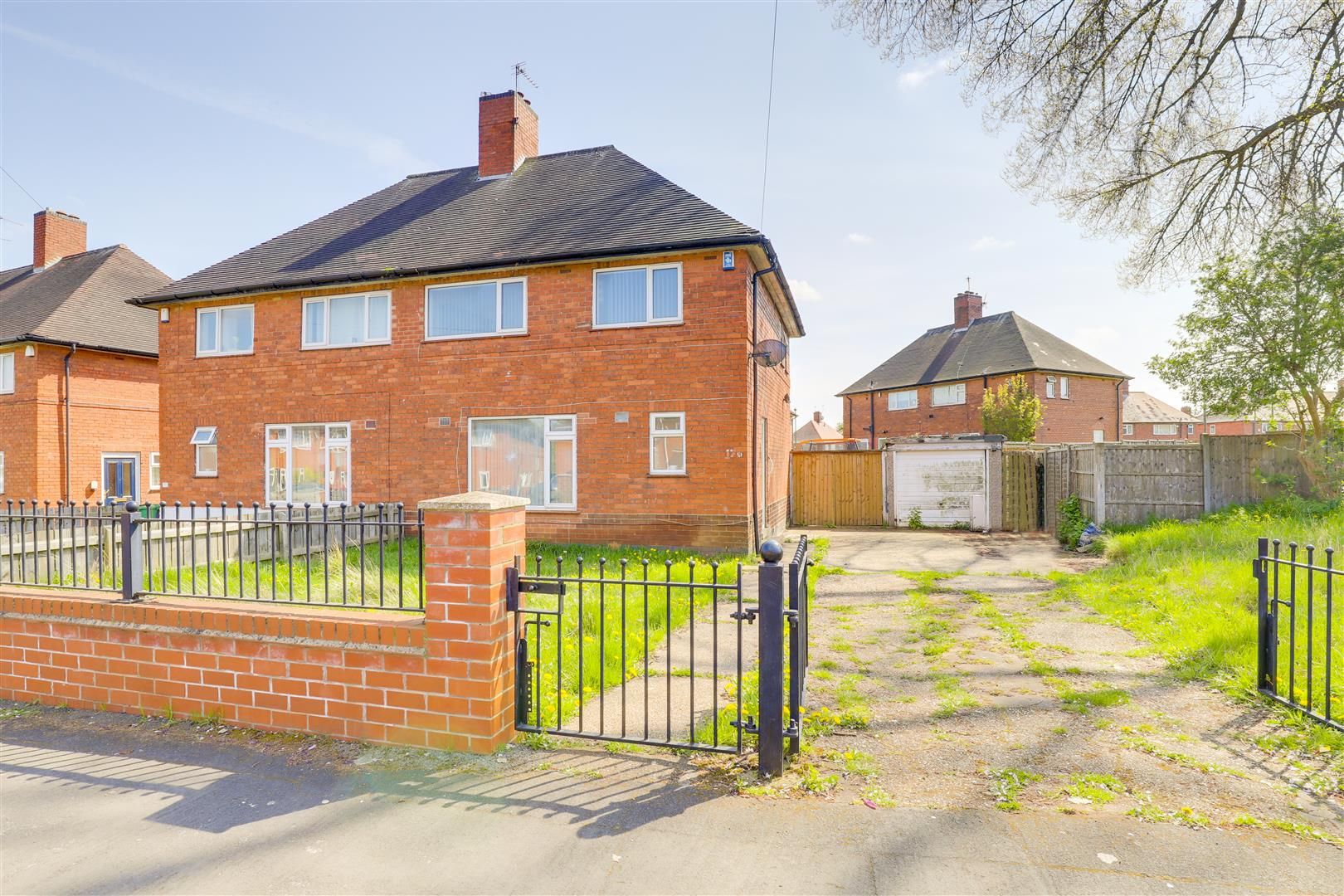 3 Bed Semi Detached House For Sale In Woodfield Road Broxtowe