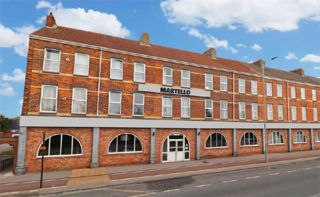 Retail premises to let in 309-323 Hedon Road, Hull, East Riding Of ...