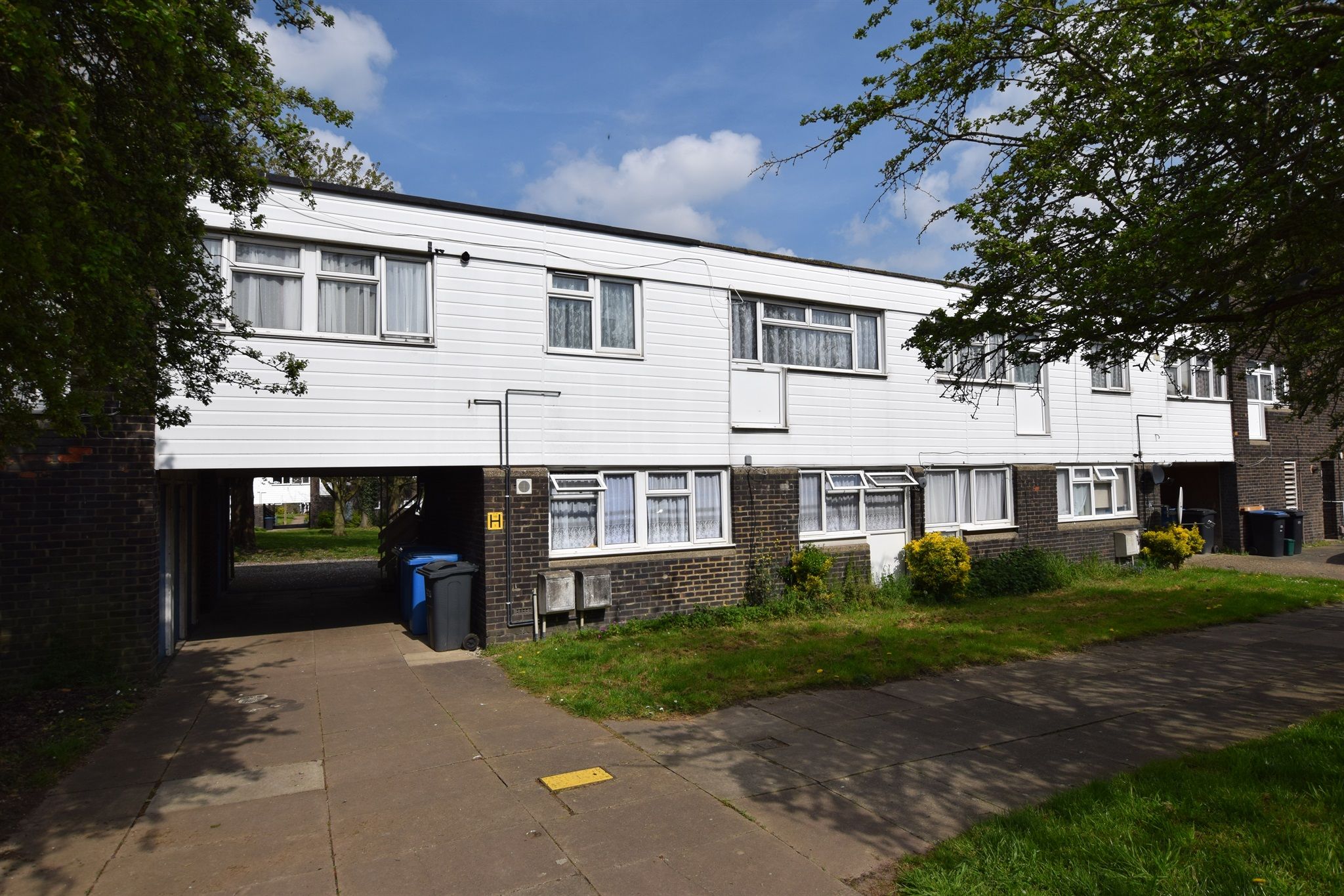 1 bed flat for sale in Shawbridge, Harlow CM19 - Zoopla