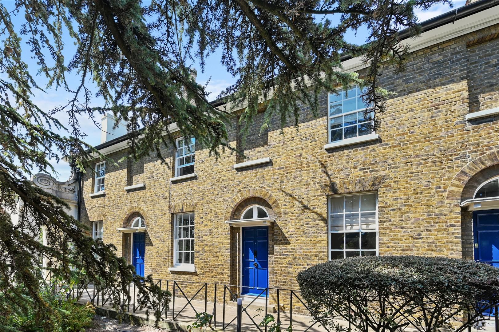 1 bed property for sale in East Churchfield Road, London W3 - Zoopla