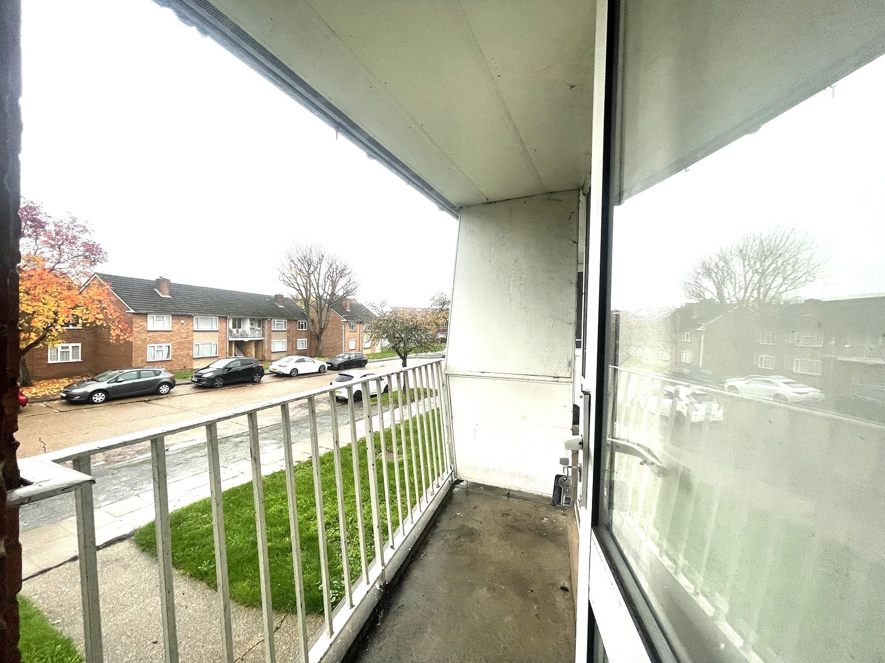 2 bed flat for sale in Barra Hall Road, Hayes, London UB3 - Zoopla