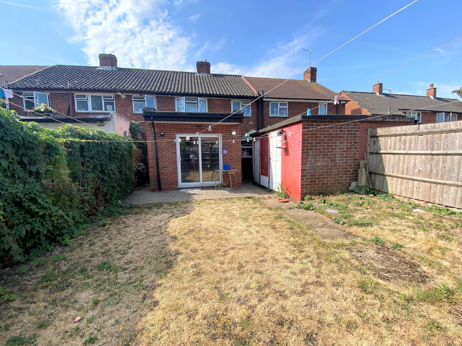 3 bed terraced house for sale in Bath Road, Hounslow TW4 - Zoopla
