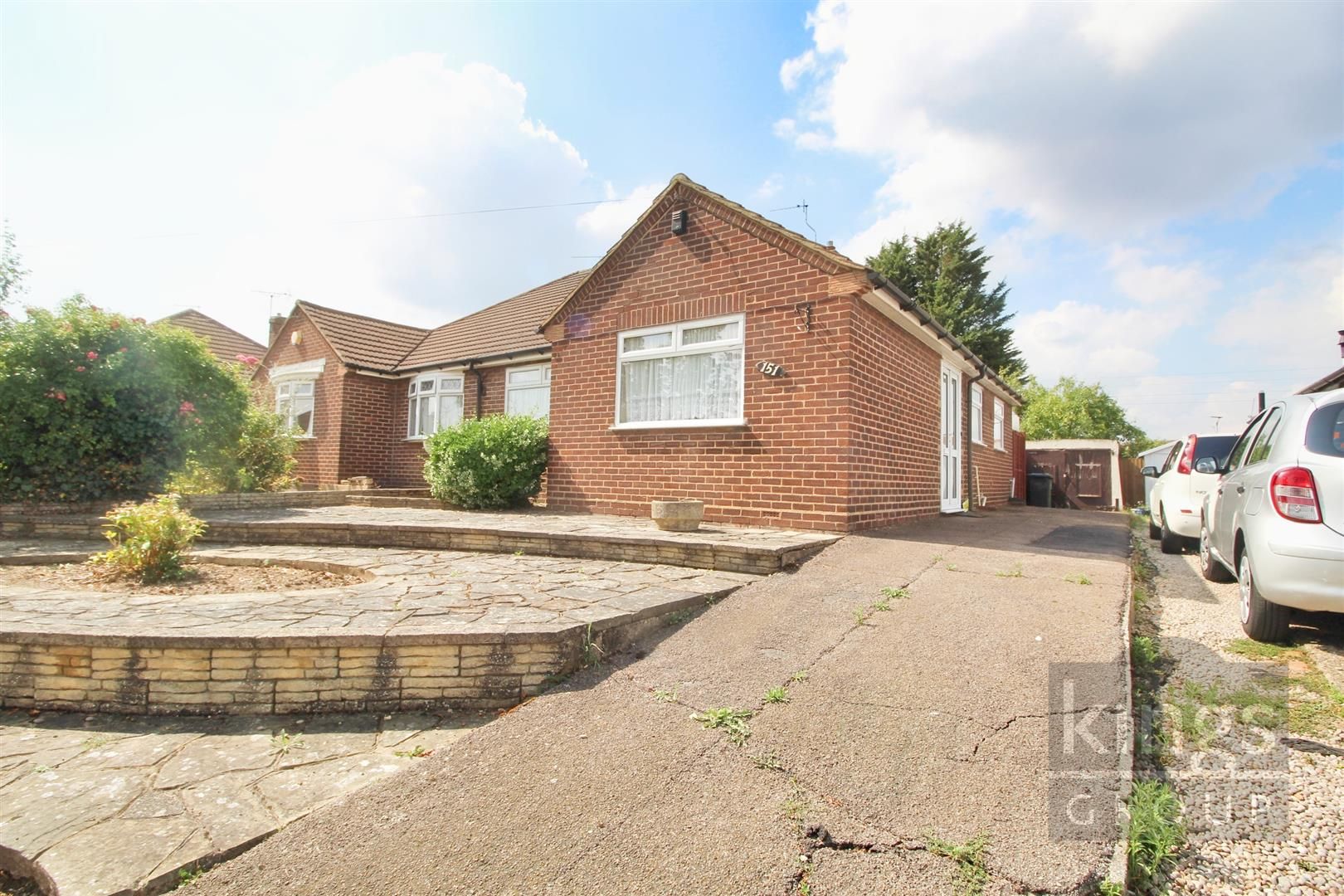 2 Bed Semi Detached Bungalow For Sale In Northfield Road Cheshunt