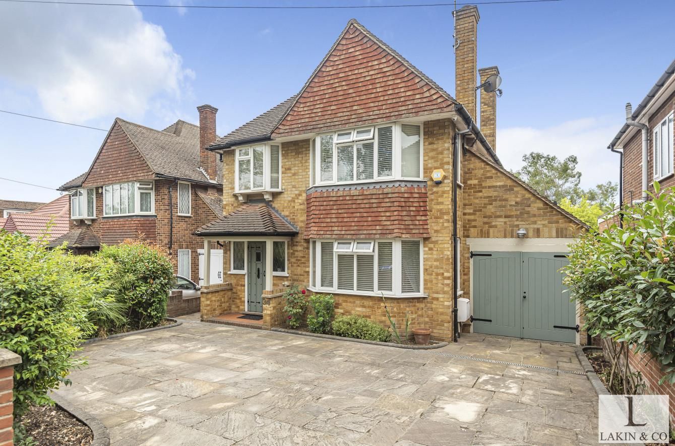 4 Bed Detached House For Sale In Breakspear Road South Ickenham