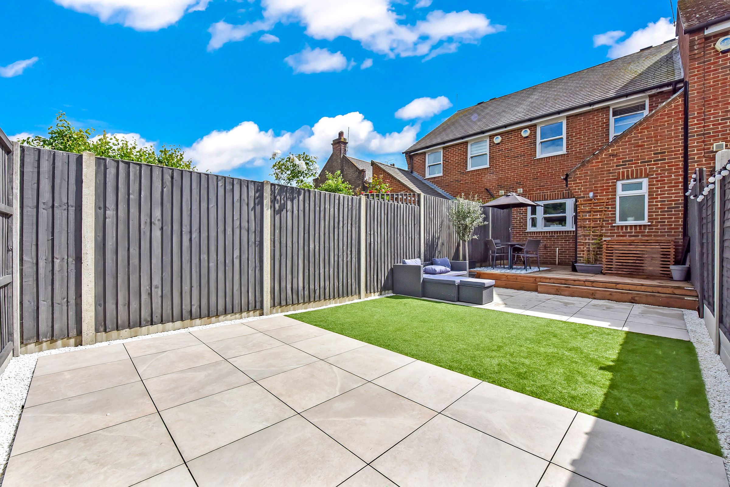 3 bed terraced house for sale in Wouldham, Rochester, Kent. ME1 - Zoopla