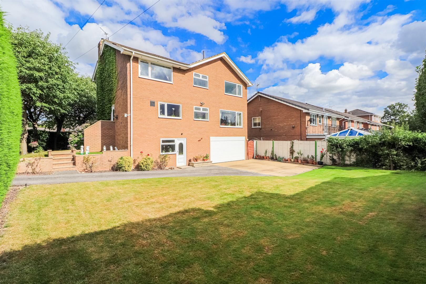 5 bed detached house for sale in Lime Crescent, Sandal, Wakefield WF2 ...