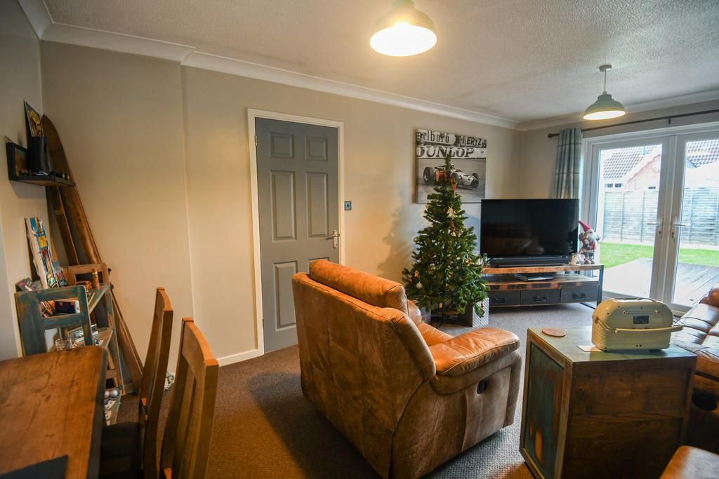 2 Bed Detached Bungalow For Sale In Malt Drive South Brink Wisbech